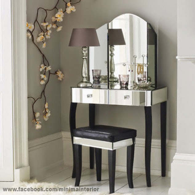Tips Menata Meja Rias ~ Minima Interior
