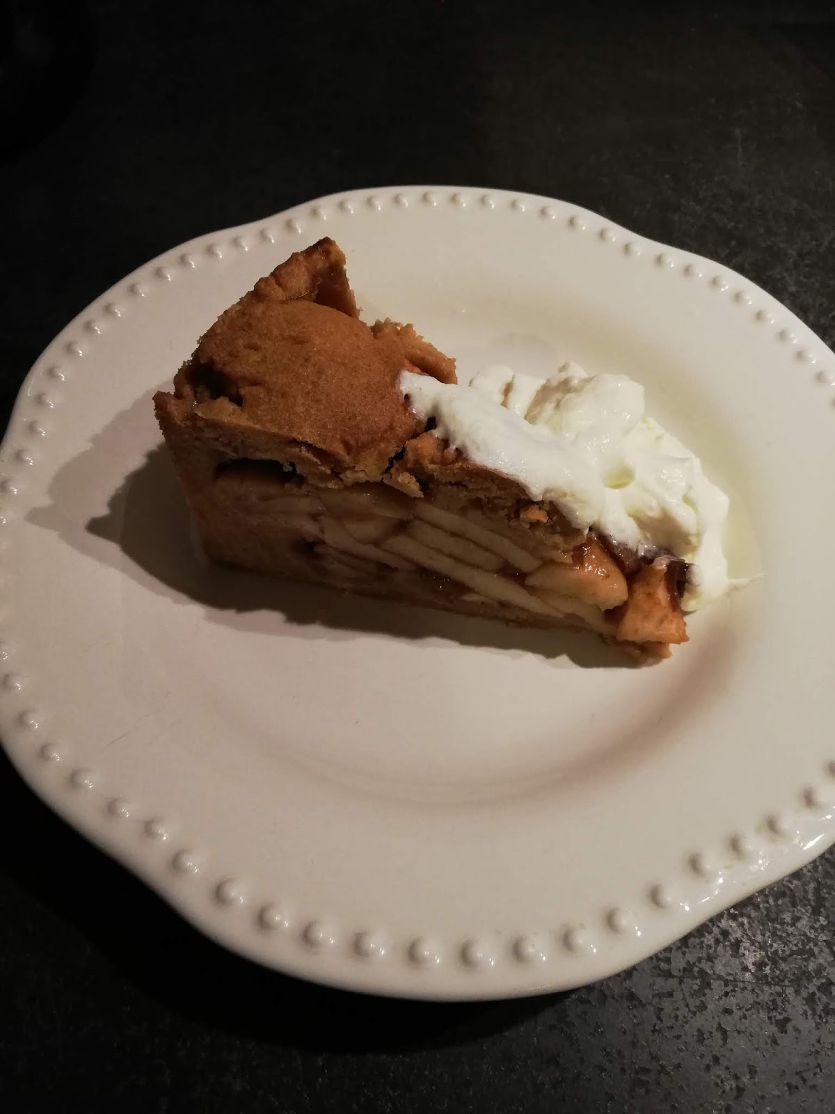 Appeltaart (Dutch apple pie)