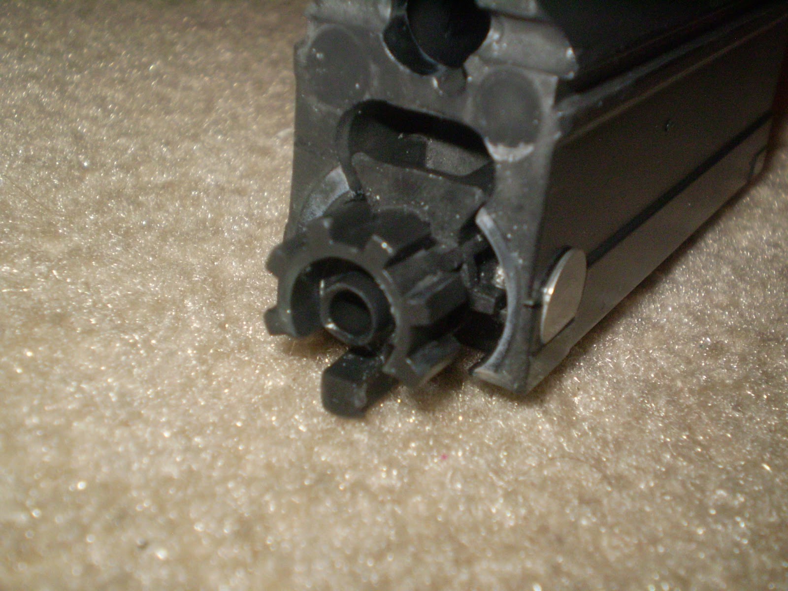 The Gratuitous Gas Gun Geek: Gas Rifle Review - Magpul ACR GBBR kit