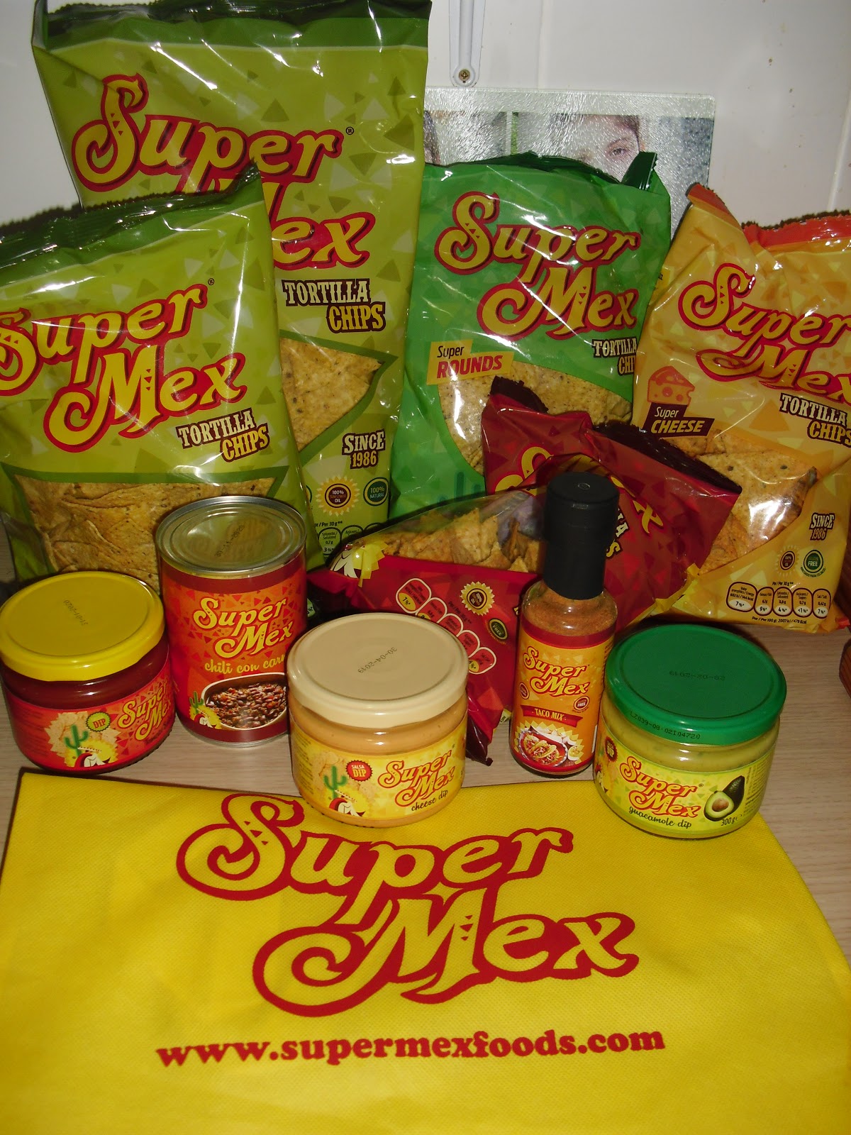 La Cocinita De Aroa : SUPER MEX FOODS