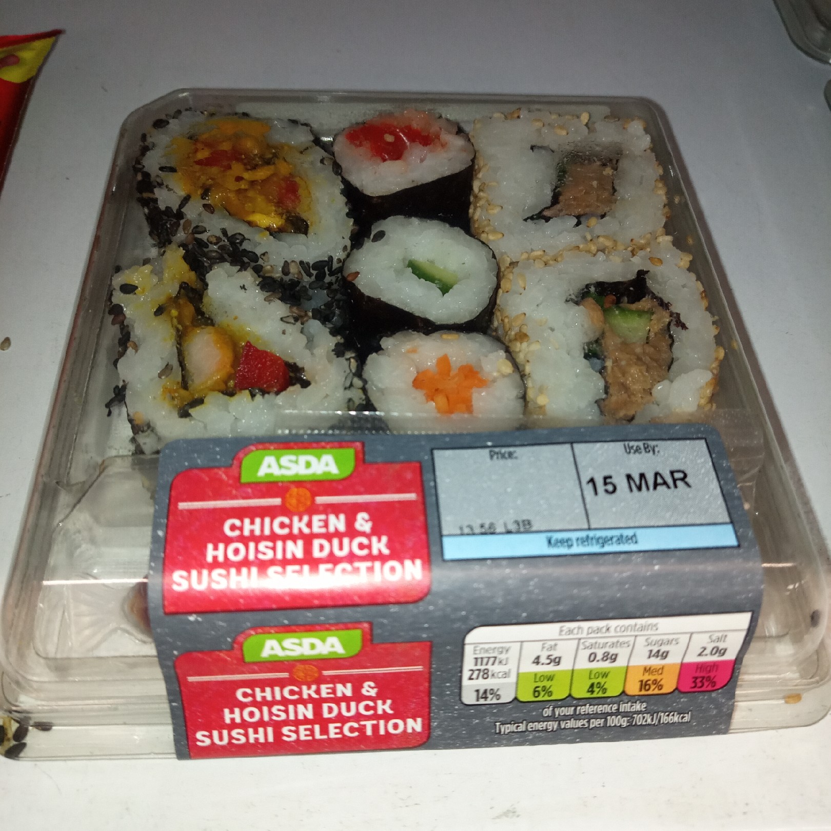 Supersupergirl's Food Reviews: Chicken and Duck sushi review - Battle ...