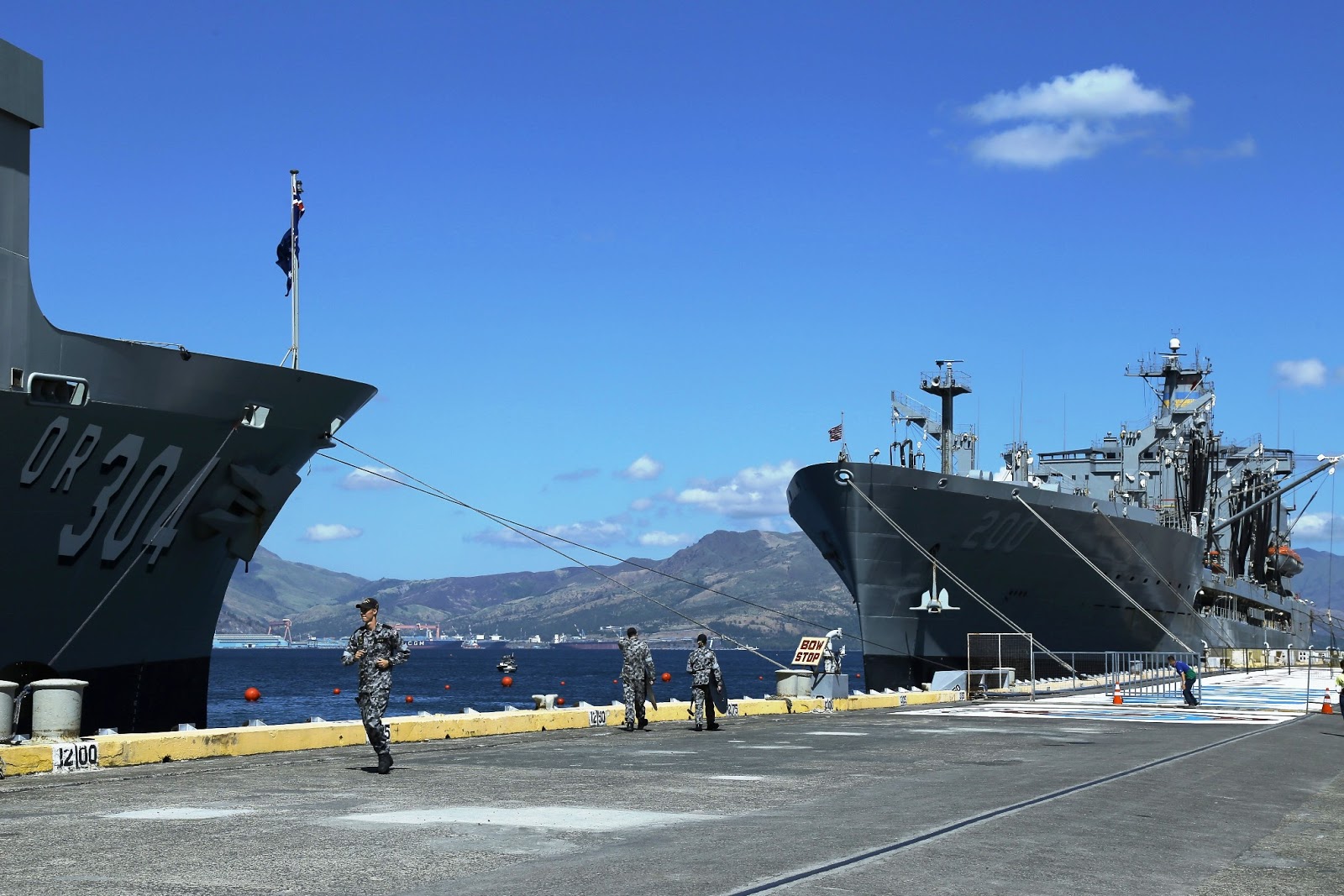 Aussie ships in Subic for goodwill visit | SubicNewsLink
