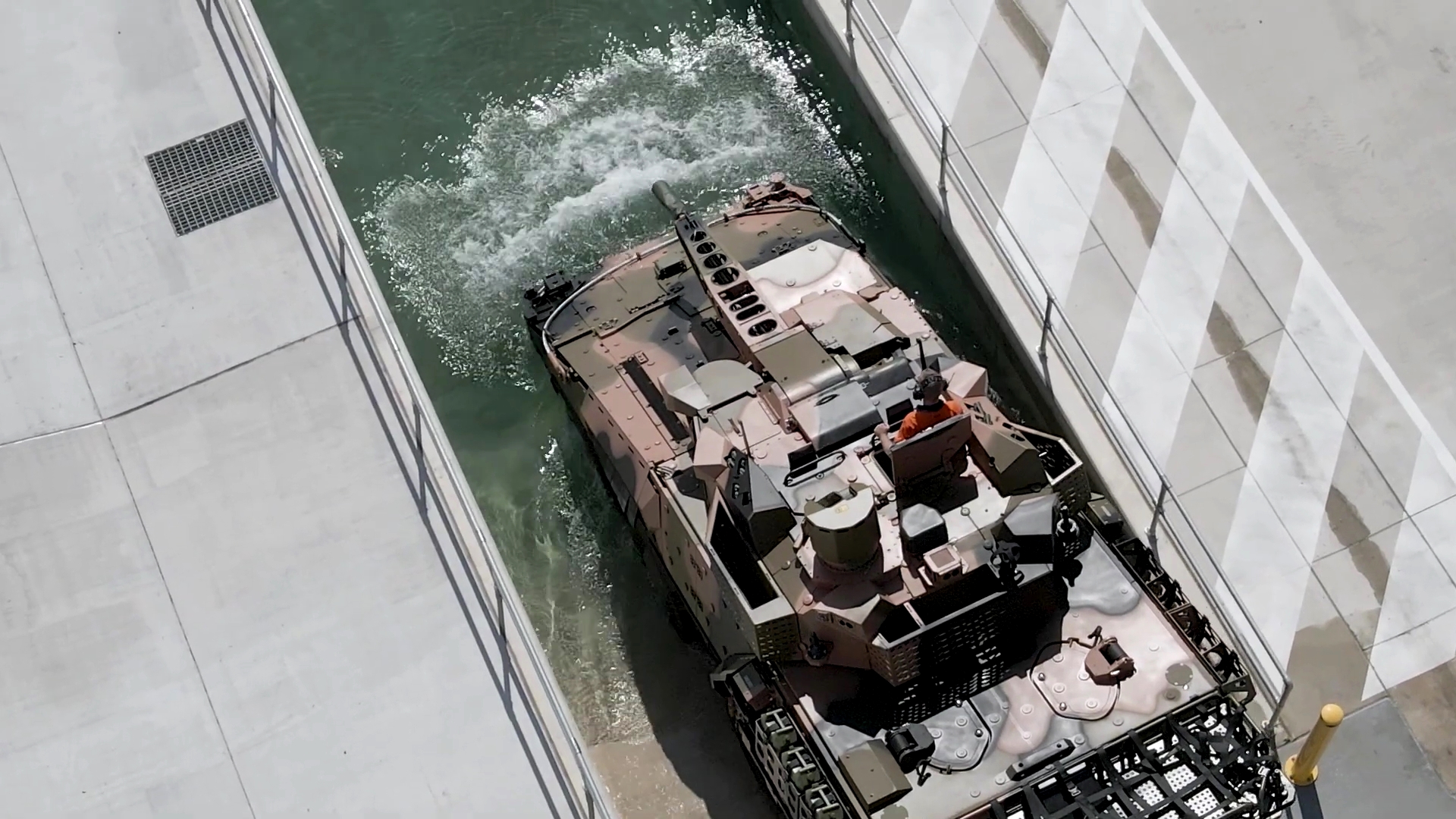 The Dead District: Boxer CRV Block 1 recon variant