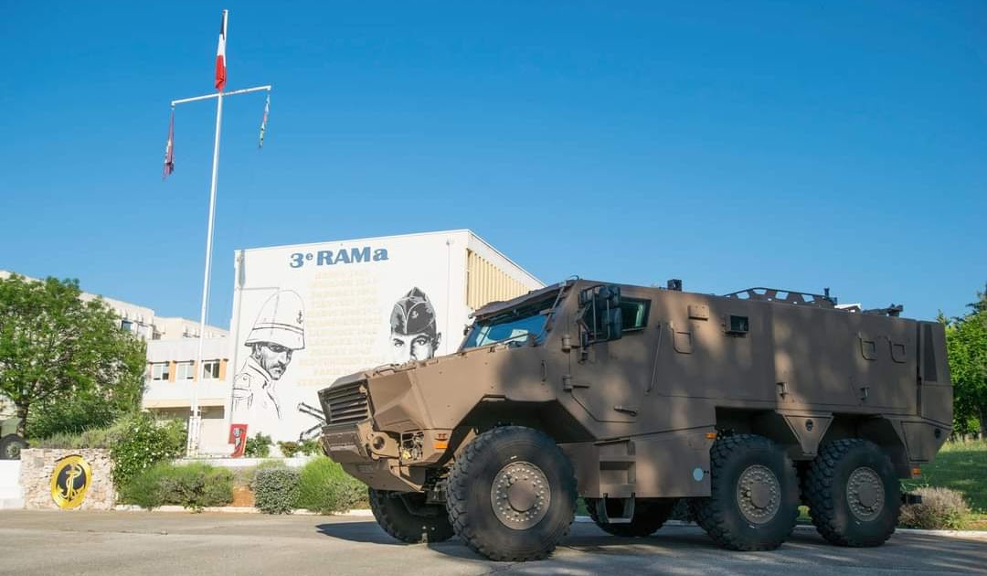 SNAFU!: Delivery of the first GRIFFON vehicle to 3RAMa