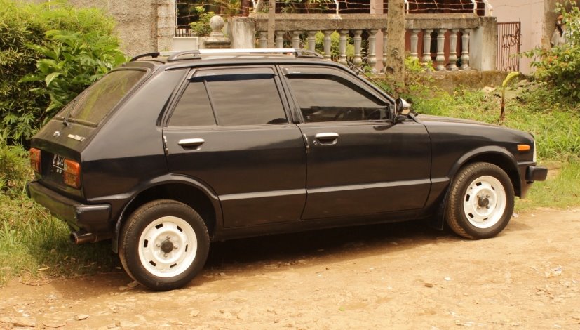Daihatsu Charade G10 Indonesia: Seno Hadiningtyas Sigit Mobil Coklat ...