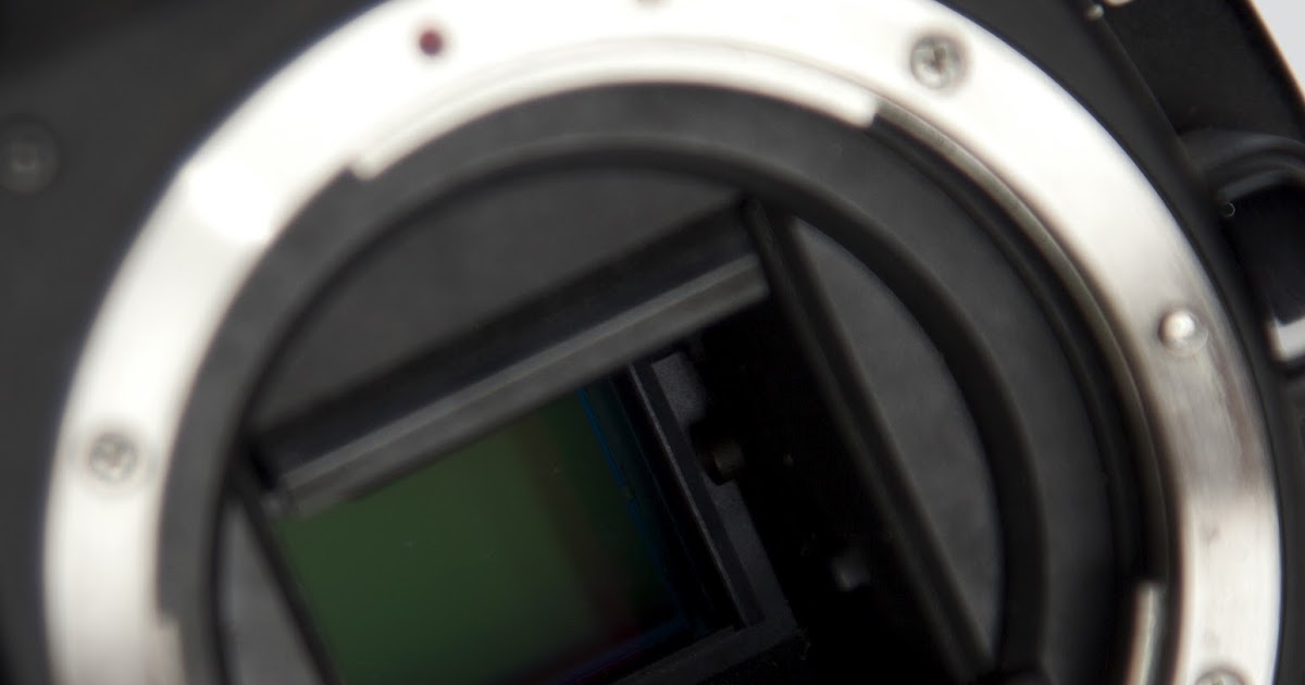 School Of Digital Photography: How to Prevent Dust on Your DSLR Camera ...