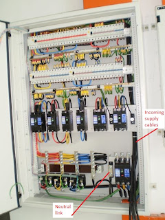 Electrical Installations: Neutral Link Pictures