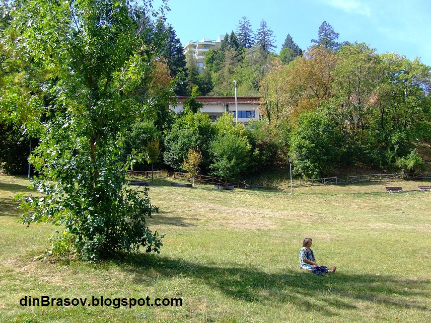 din Brasov: Frumusetea Parcului Livada Postei - stiai ca exista?