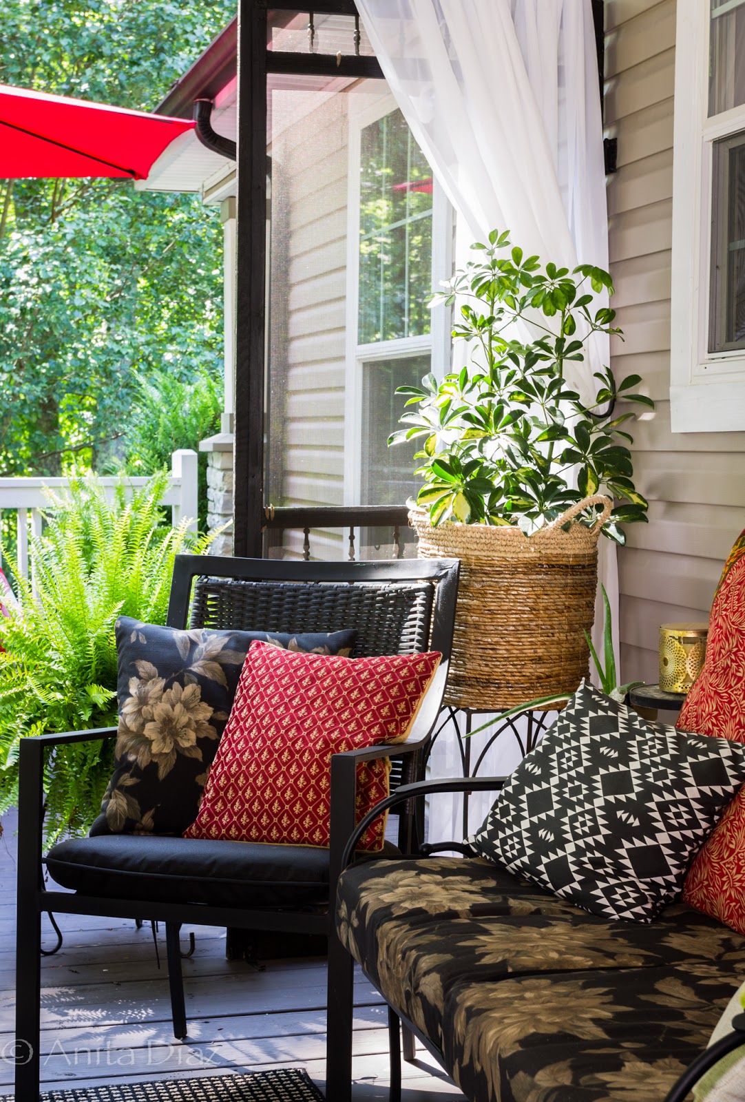 Summer back porch - Whispering Pines Homestead