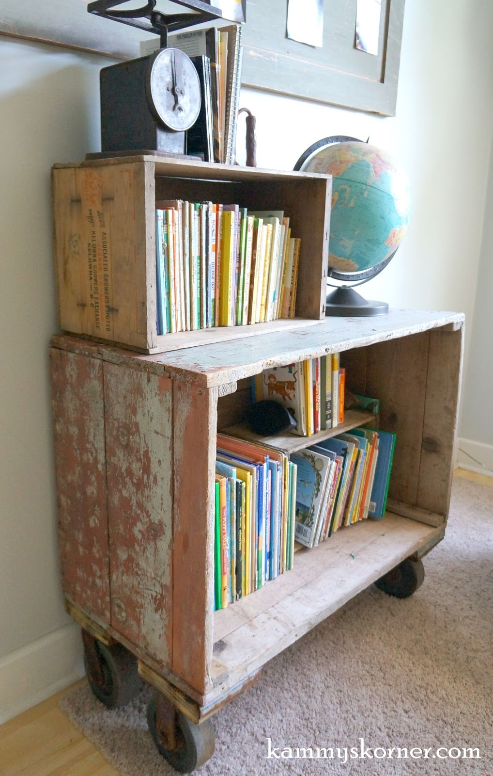 Kammy's Korner: The Cob Box Book Case {Revamped Family Heirloom}