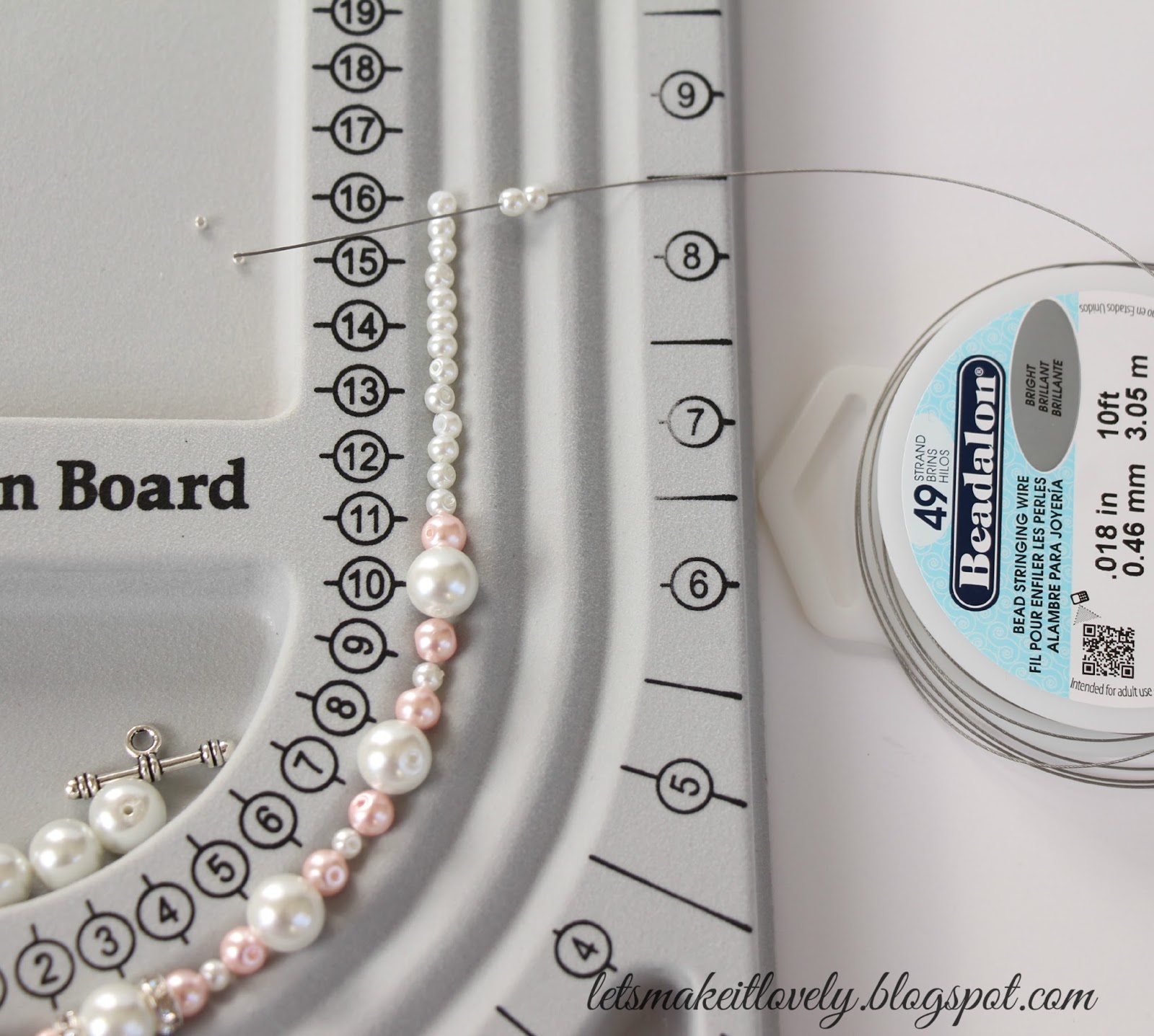 Let's make it lovely: Bead Necklace-Tutorial
