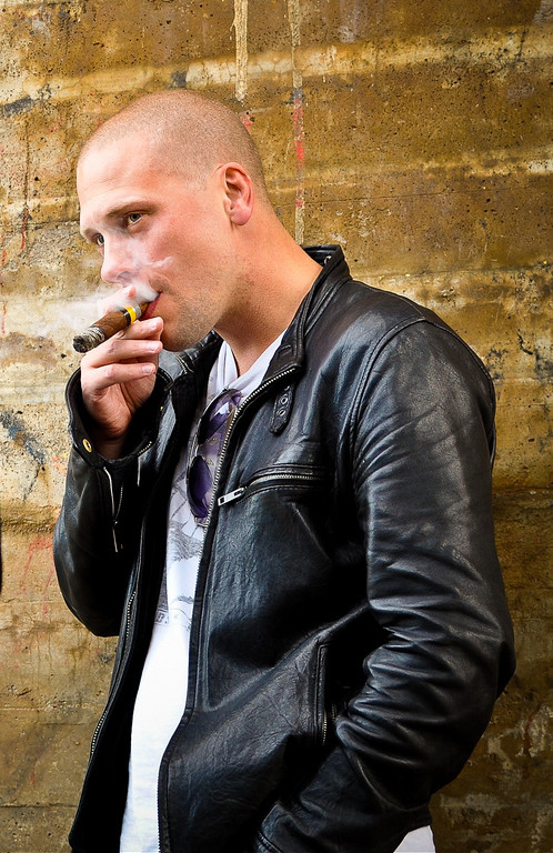 CigarMasters-slaves: 12 Nov 11