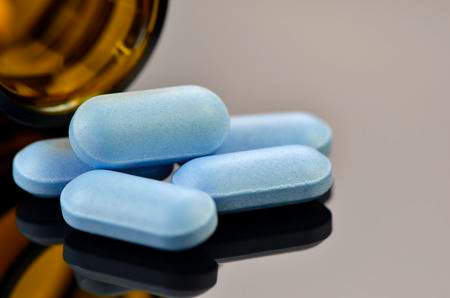 PHARMACEUTICAL SHOTS