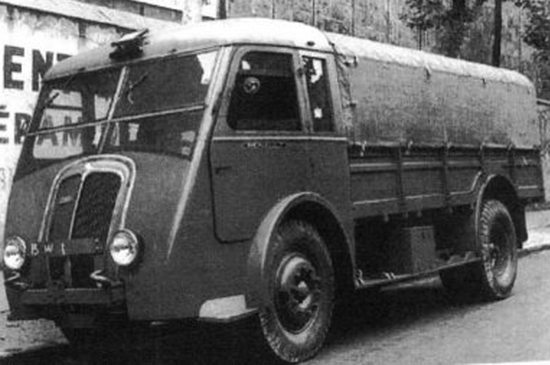CAMIÓN FRANCÉS RENAULT AGK - WW2 en Imágenes - Blog Segunda Guerra Mundial