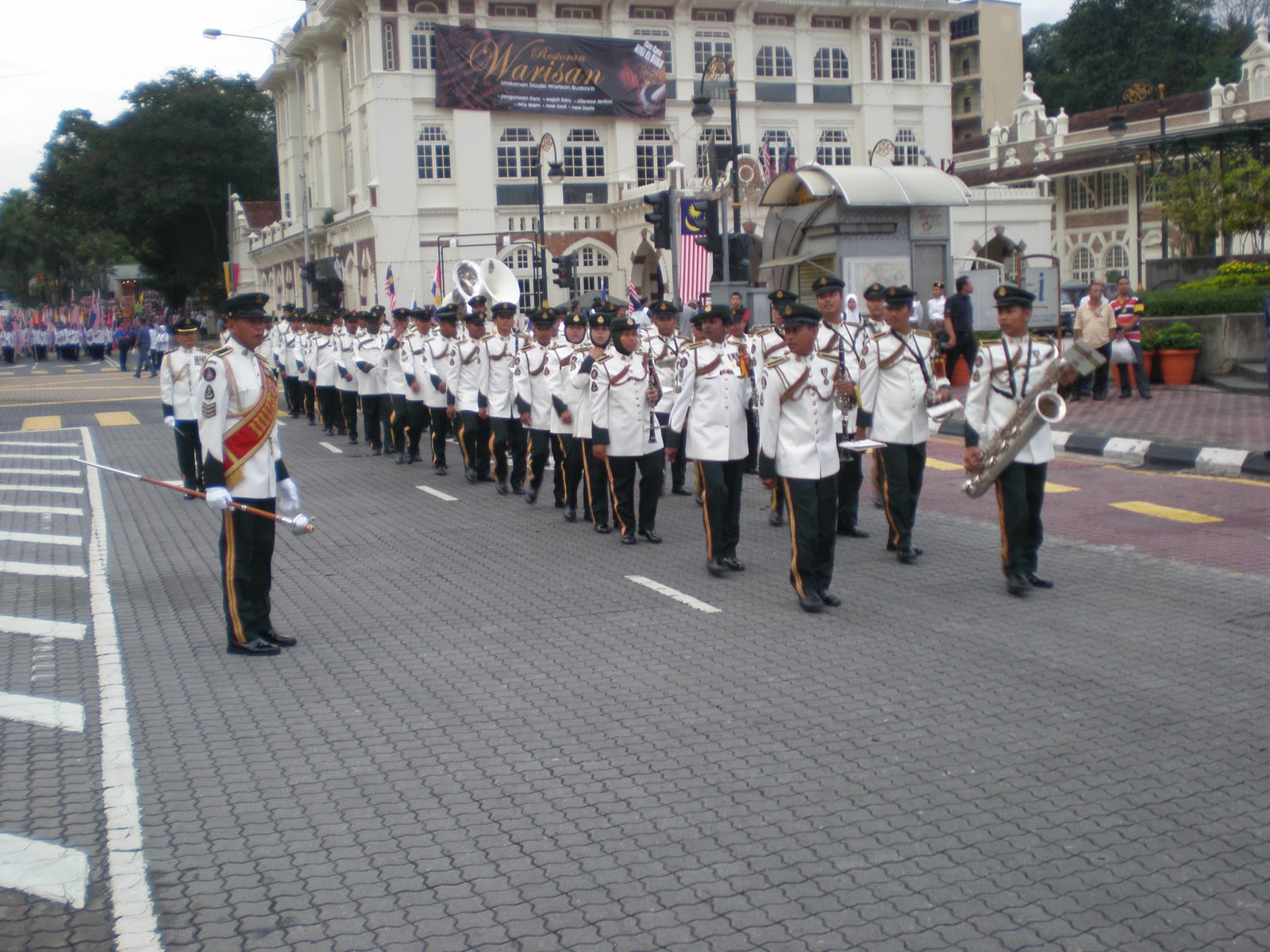 PASUKAN PANCARAGAM JPK DBKL: PERBARISAN HARI WILAYAH PERSEKUTUAN 2011 ...