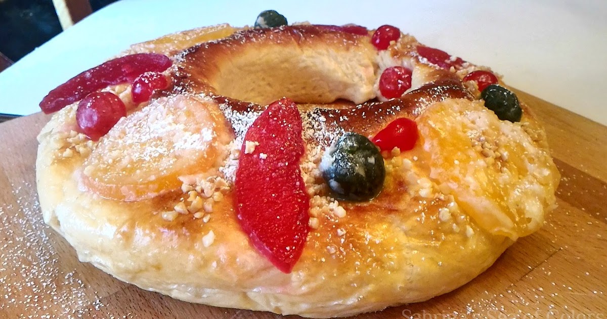 Roscón de Reyes relleno con mazapán - Sabrina´s Sea of Colors
