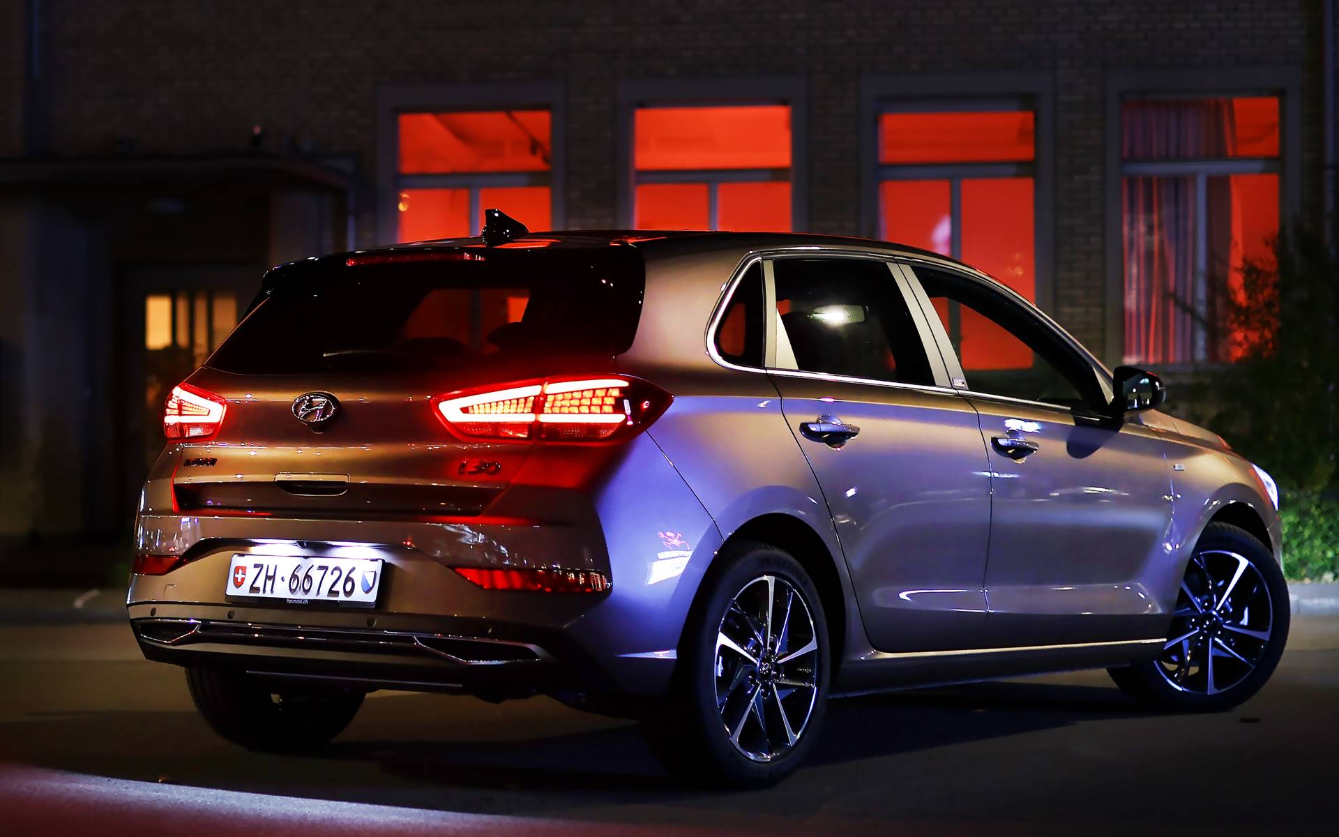 Hyundai i30 Hybrid 2021 ganha atualizações na Europa