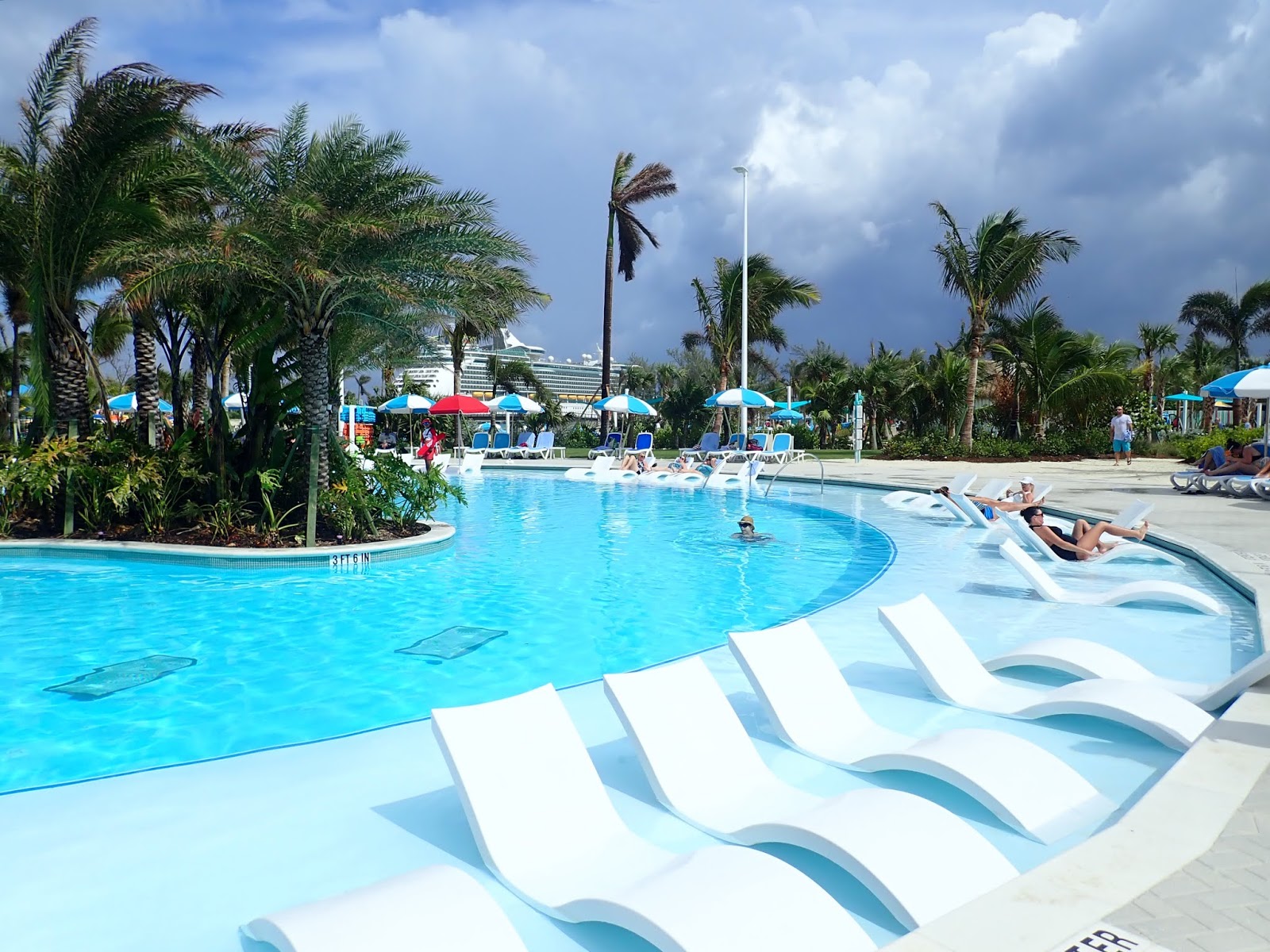 Sweet Escapes: Mariner of the Seas