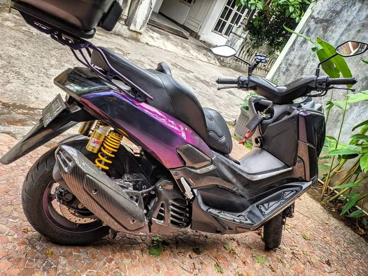 Modifikasi Yamaha NMax Warna Bunglon | Otomotif Langka - Otomotif Langka