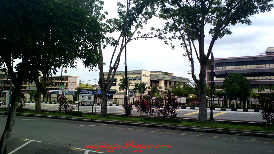 Sepanjang Jalan Kenangan