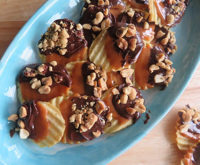 Toffee, Chocolate and Peanut Dipped Potato Chips | The English Kitchen