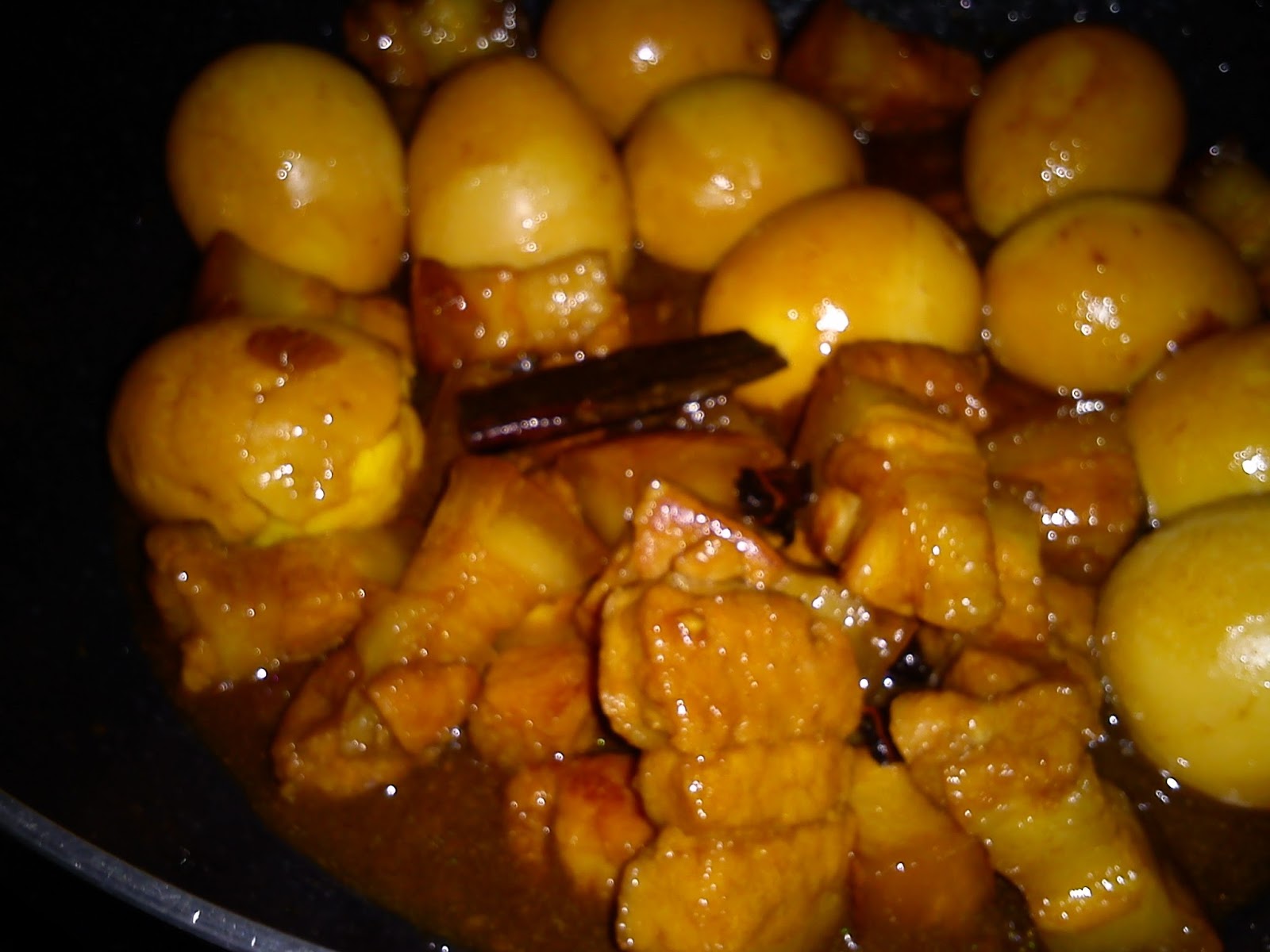 Cooking Pleasure: KELANTAN STYLE HONG BAK