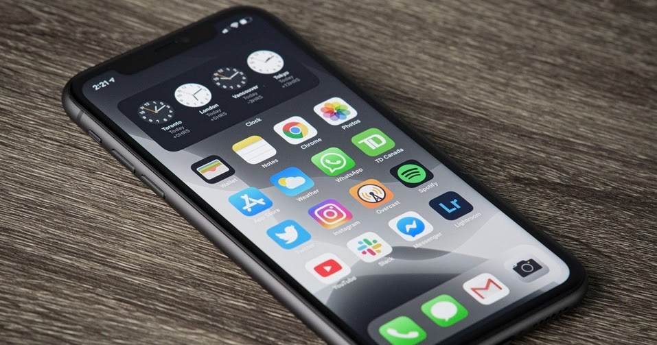 Cara Mengatasi Tampilan Layar iPhone Terlalu Besar / Zoom | PUKEVA