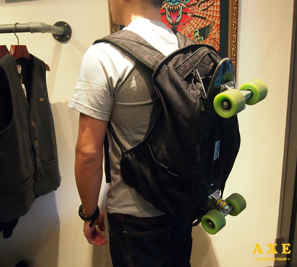 AXE: VOLCOM 新品發售 - EQUILIBRIUM BACKPACK 滑板後背包