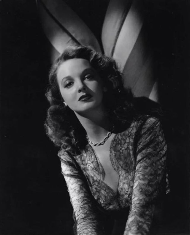 30 Gorgeous Photos of Lucille Bremer in the 1930s and ’40s ~ Vintage ...