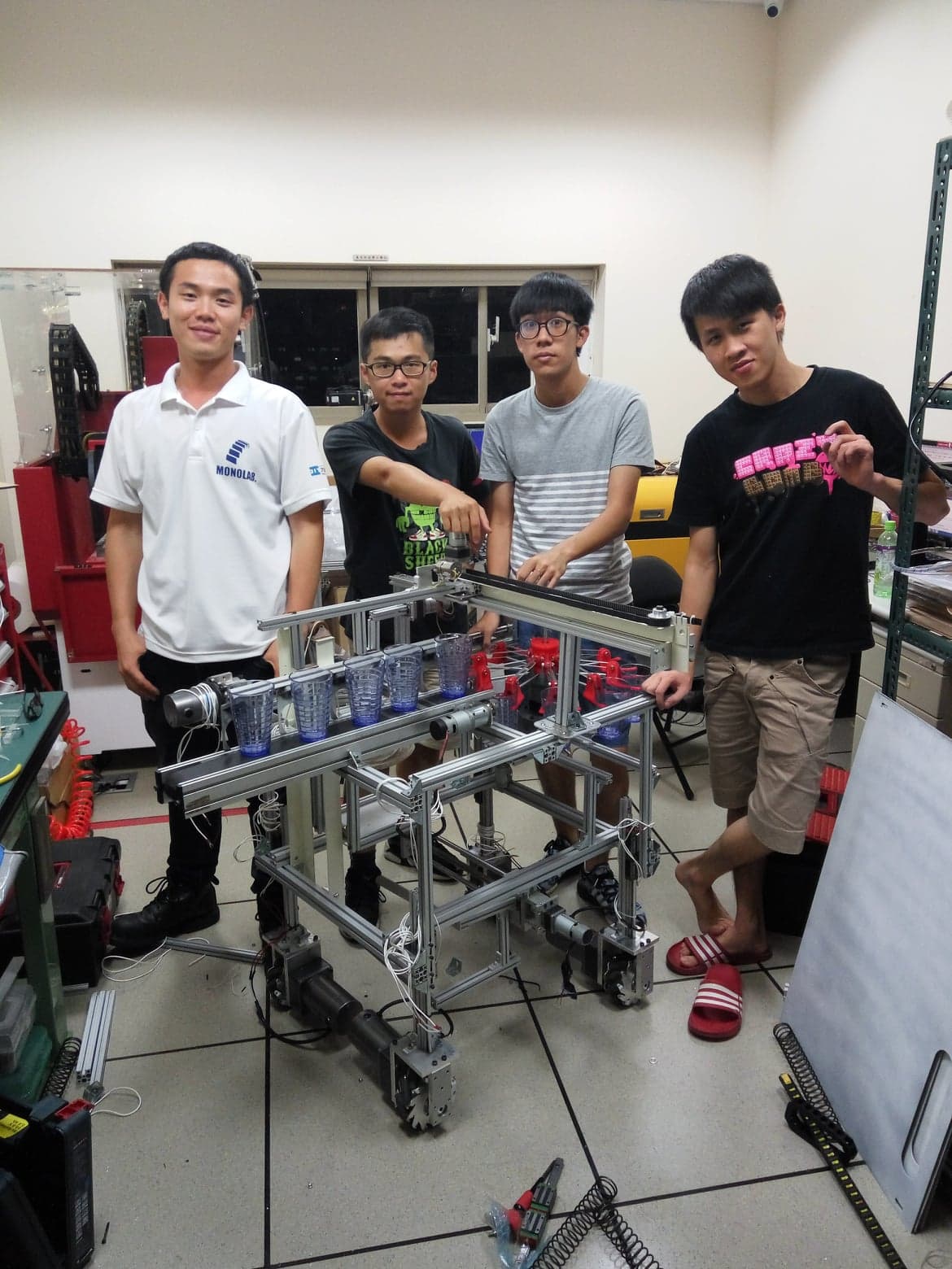 TDK National Robot Competition - This is wen kai