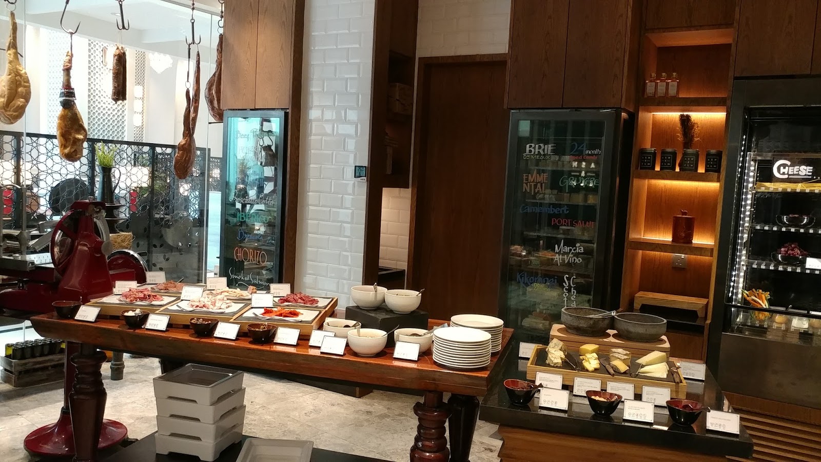 SuMMeR LoVes To Eat! Singapore Food Blog: Semi-Buffet Lunch at Ash ...