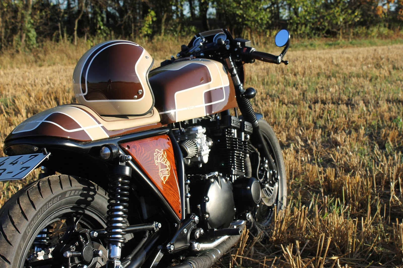 Suzuki GS750E "A-CORN" - RocketGarage - Cafe Racer Magazine