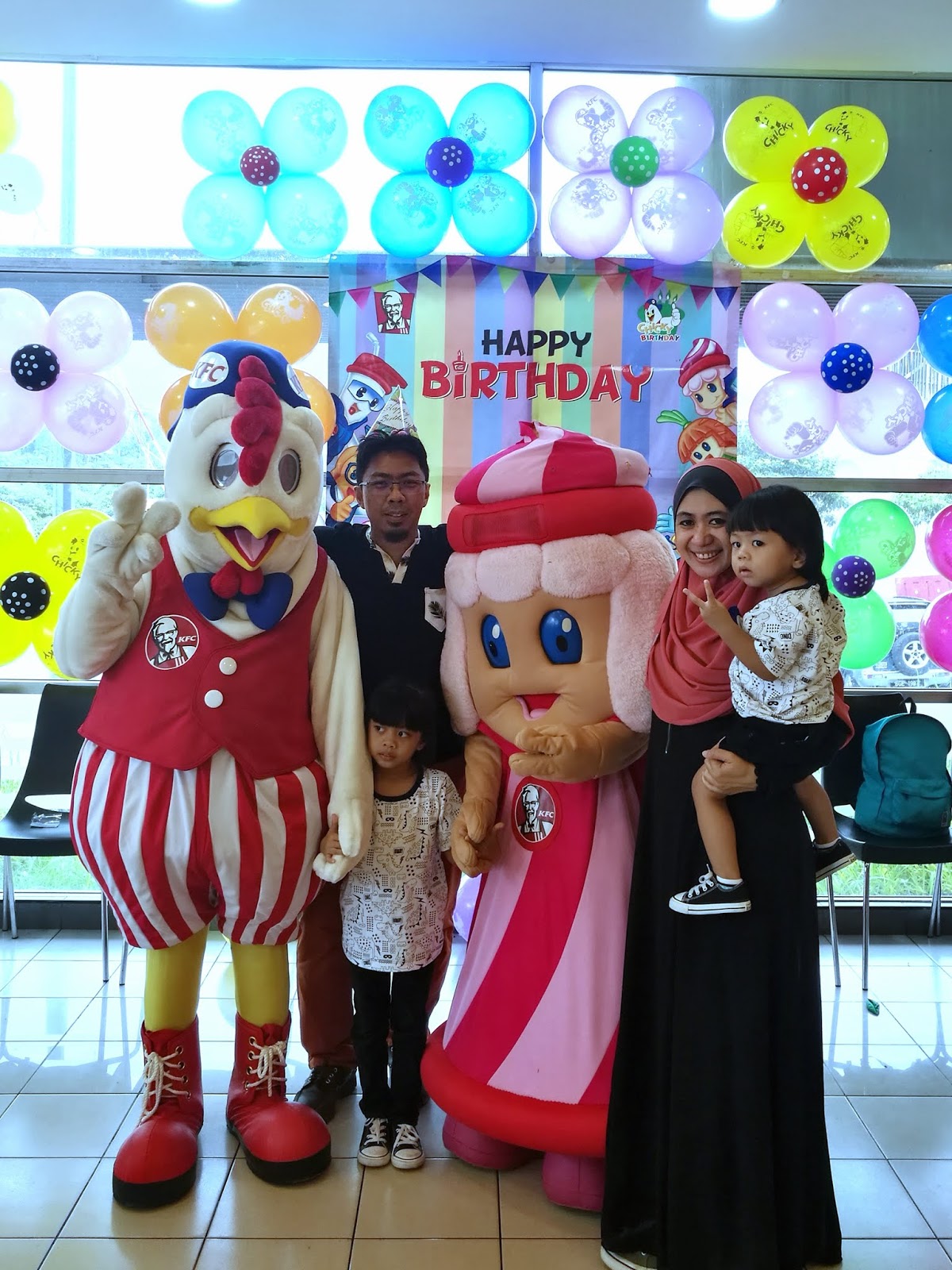 Birthday Party with KFC Chicky & Friends at AEON Big Ampang | Mummy to ...