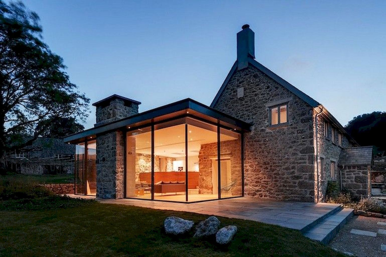 85+ Amazing Window Exterior Design Ideas For Your Home | ARA HOME