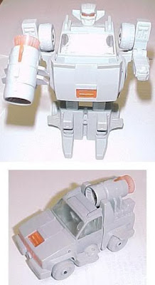 Random Toy Reviews: Generation One Transformers Prototypes