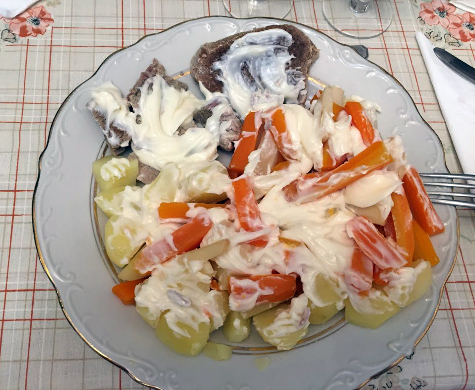 Daniele: Rasol de vita cu legume