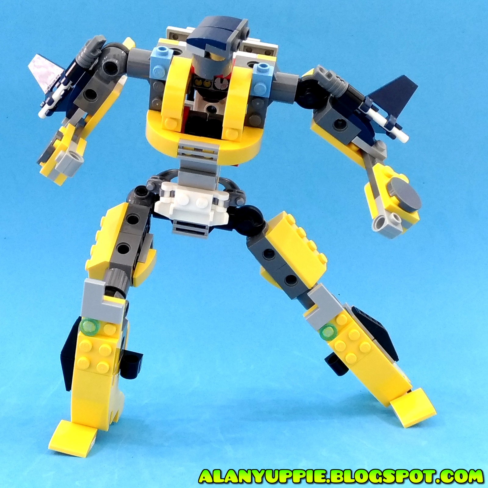 Alanyuppie's LEGO Transformers: Video Tutorial: Transformer Speedboat ...
