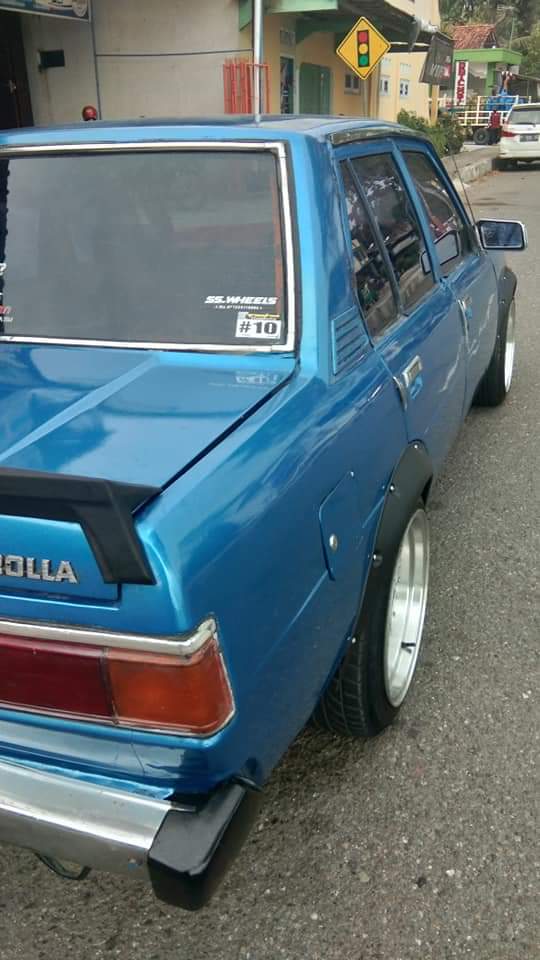 Dijual Murah Corolla Dx 81 - LAPAK MOBIL DAN MOTOR BEKAS