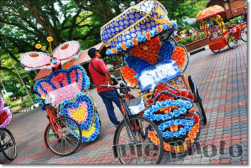 Gambar Beca Berbunga Di Melaka | mie