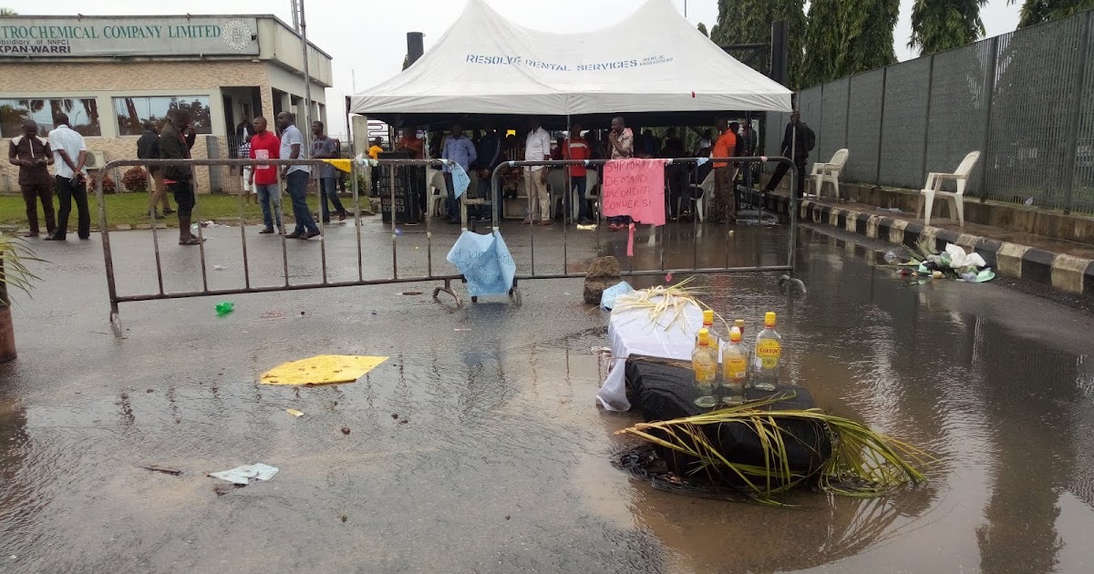 IMirror: WRPC Support Staff shutdown operations of company