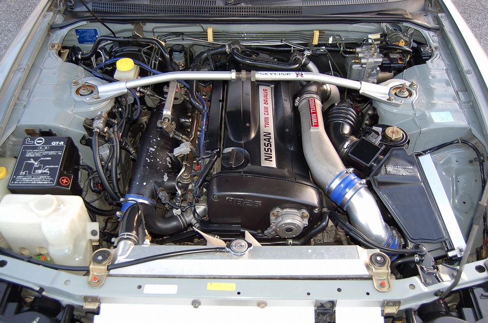 Japanese Car Review: Nissan Skyline GT-R R33 Top Secret