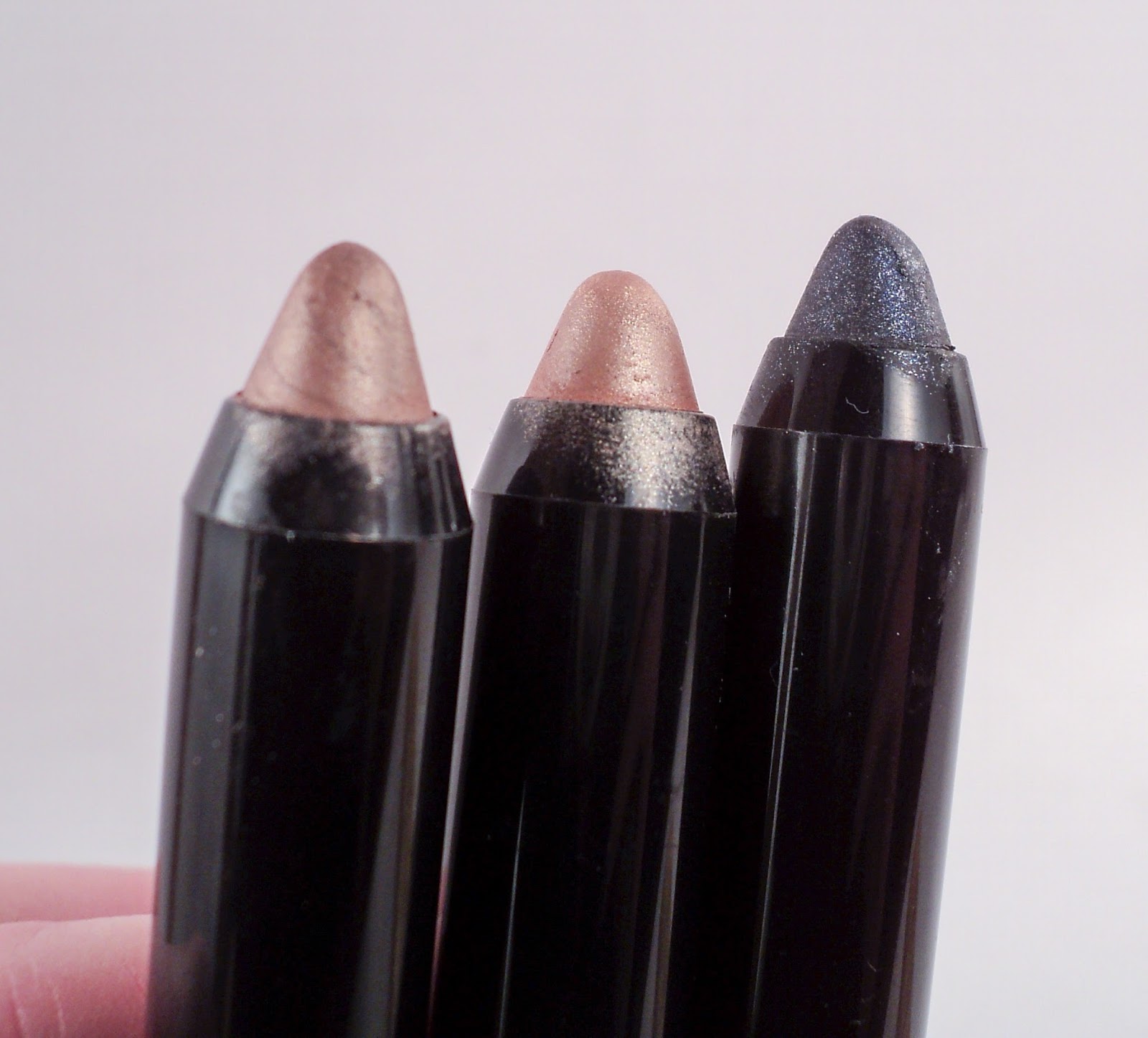 Reseña: ¡Nuevas sombras en lápiz de Natura Una! - No es fácil ser Minitah