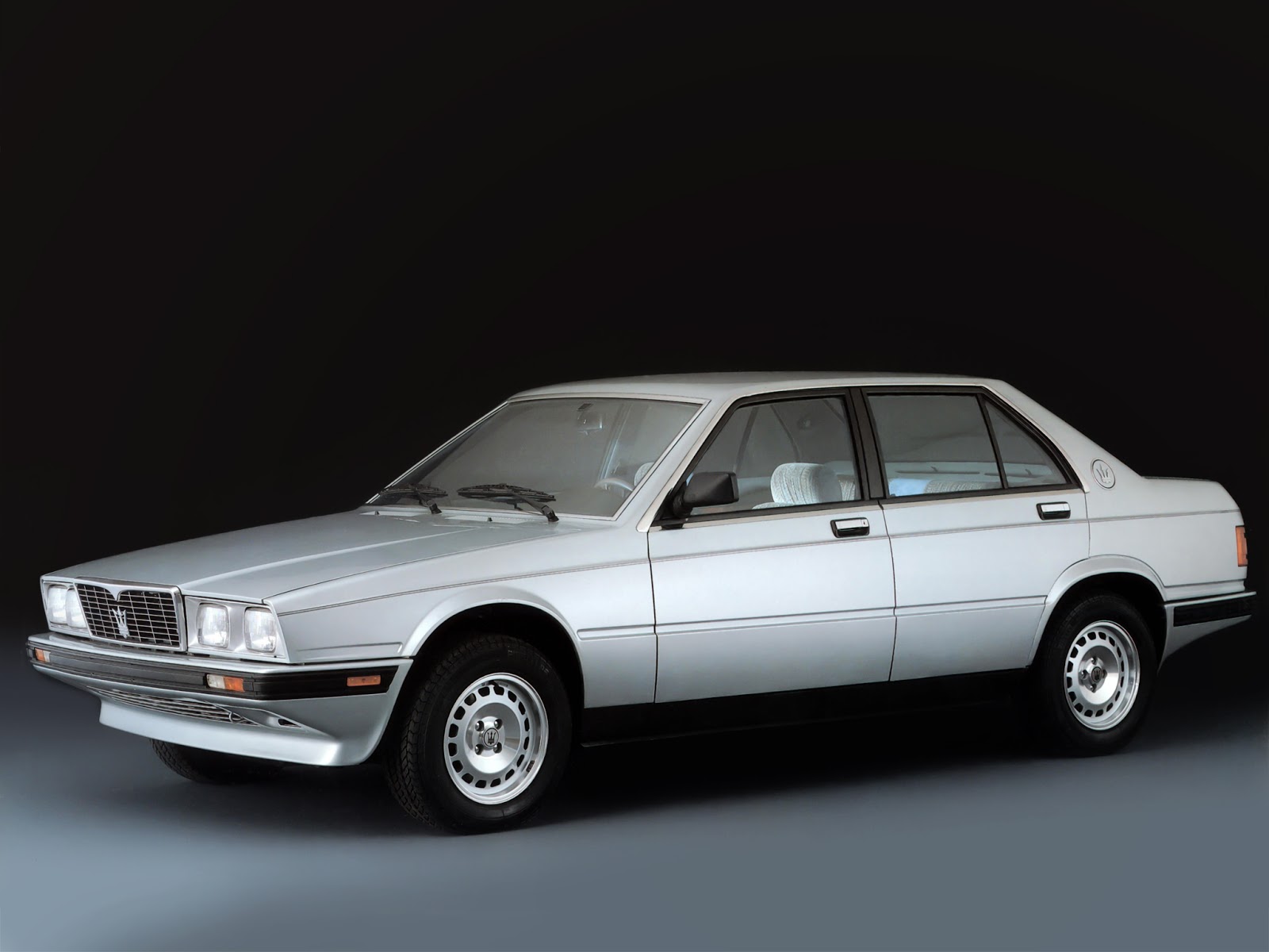 La pasión por el automóvil - Passion for cars: Maserati Biturbo 425 (1984)