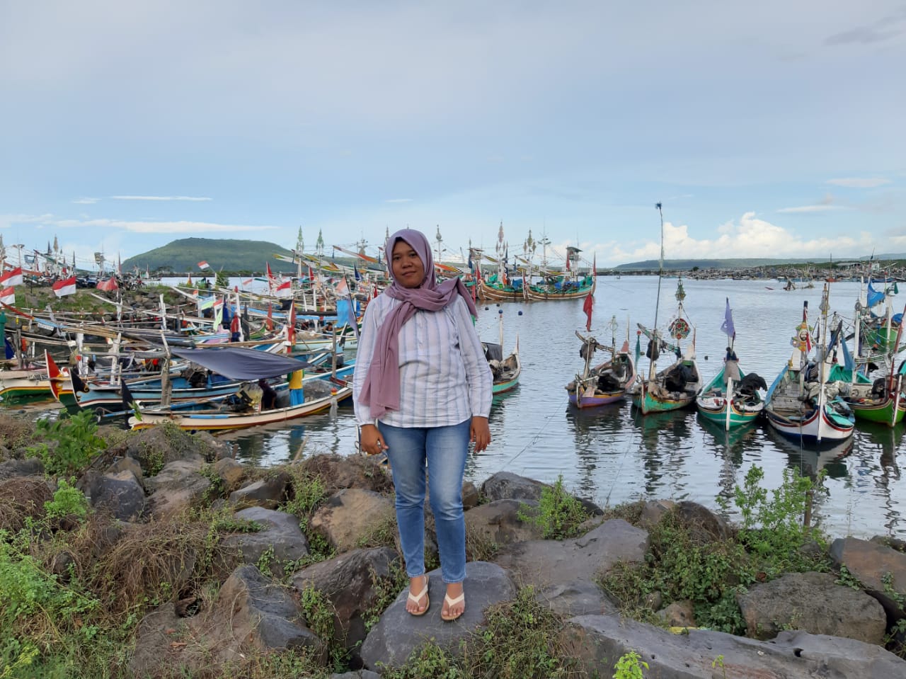 pantai dan pelabuhan ikan muncar banyuwangi