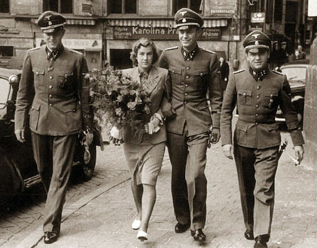 MARIAGE DU NAZI HANS HERMANN JUNGE ET GERTRAUD HUMPS.