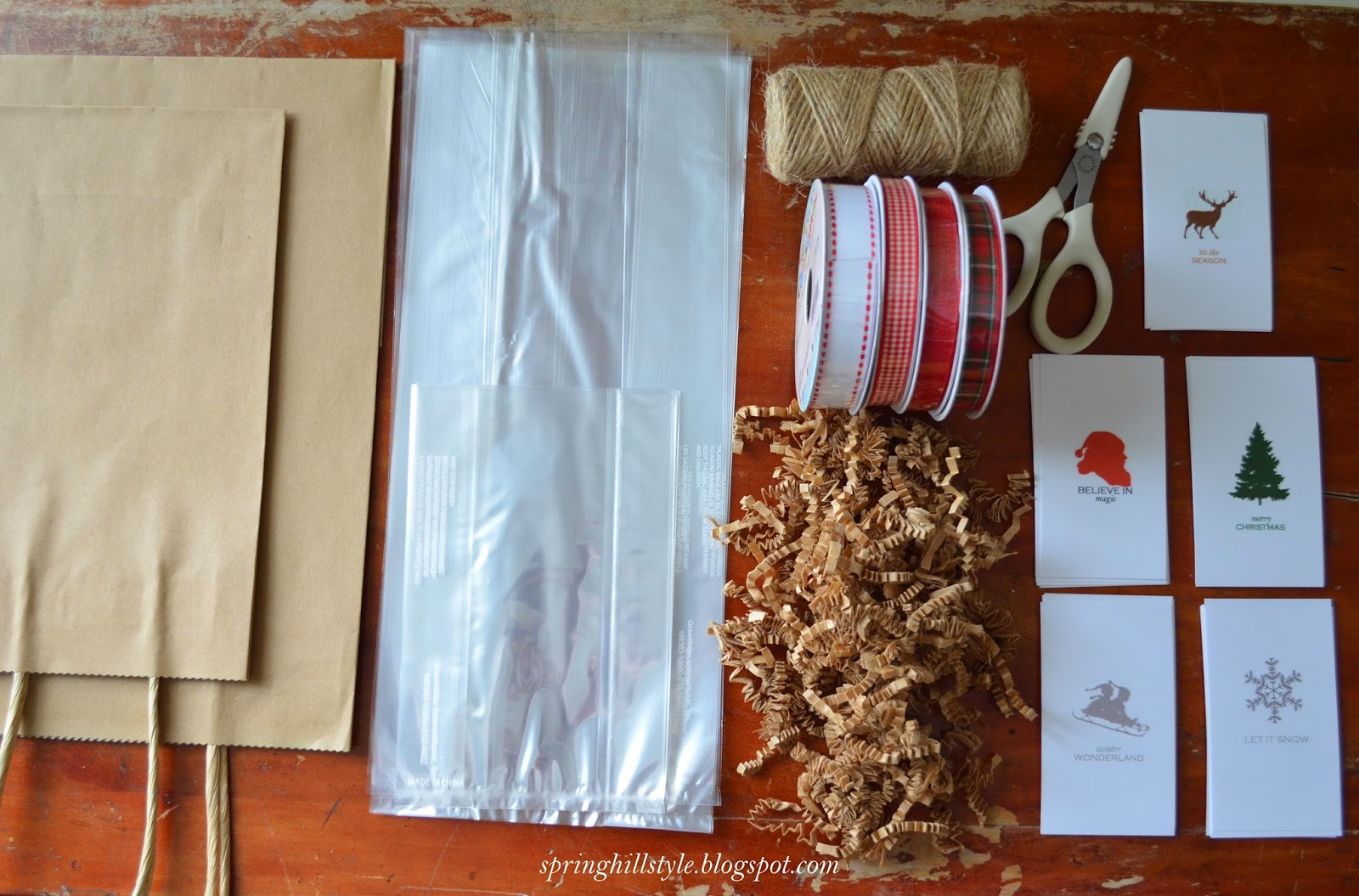 Spring Hill Style: Christmas Packages | Gift Wrap Ideas