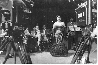 "ARTISTAS EN EL PERÚ".: "JENNY ÁLVAREZ". FUE UNA ESTRELLA DEL CANTO ...