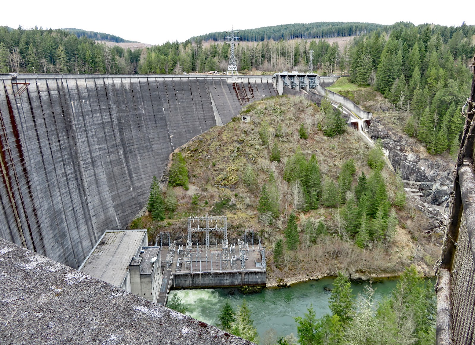 Mud-on-the-tires Full-time RV Adventure: WA -- Alder Lake, 1-9 Apr 2019