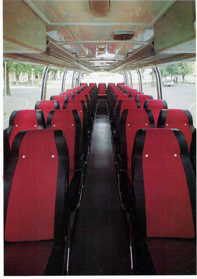 Mercedes Benz O 302, un bus que se adaptó a diversos segmentos