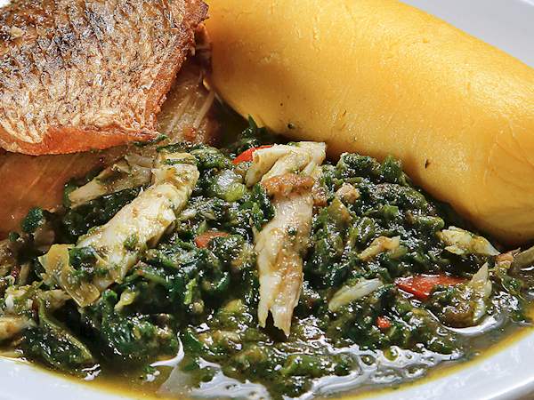 Cozinha Lusófona Calulu São Tomé E Príncipe Kulúlu Em Angola Caruru Na Bahia